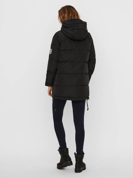 Jackor | DAM | Din modebutik på nätet | Stilettoshop.se